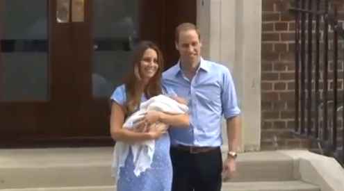 Royal Baby photo: Kate, Will emerge from hospital with son for first time.