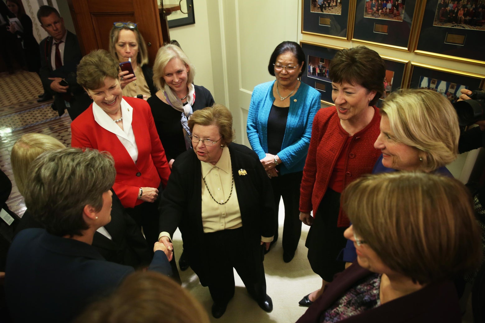 Women in the Senate: Liza Mundy writes about their collaborative ...