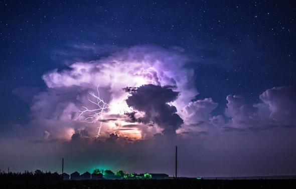 Time-lapse video: Huelux by Randy Halverson