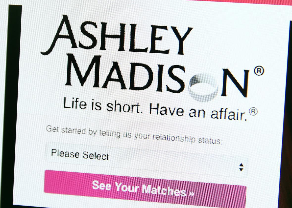 Researchers found flaws in 11 million hashed Ashley Madison passwords.