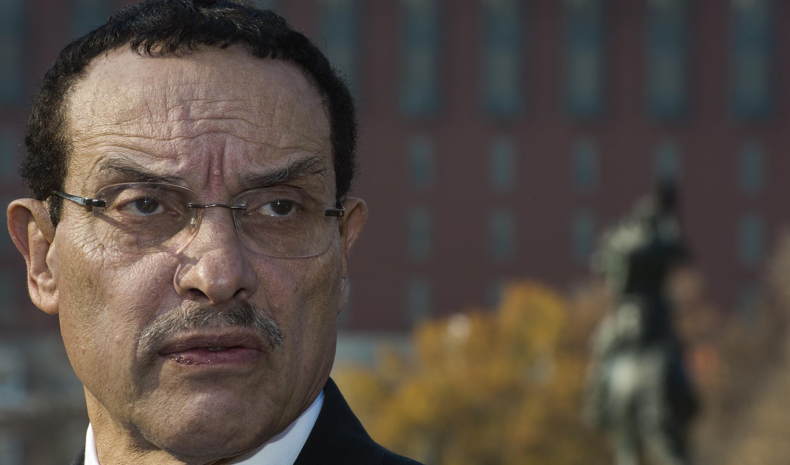 Between Two Ferns: Embattled D.C. Mayor Vincent Gray wants his own Zach ...