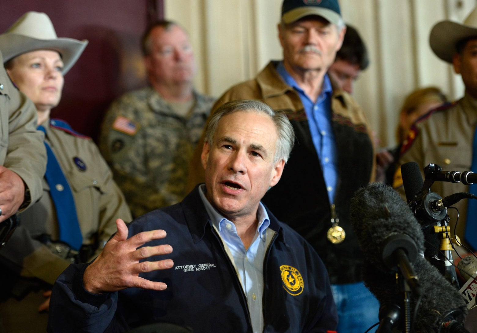 Dan Patrick, Ken Paxton: Texas Republicans swing to the right, somehow.