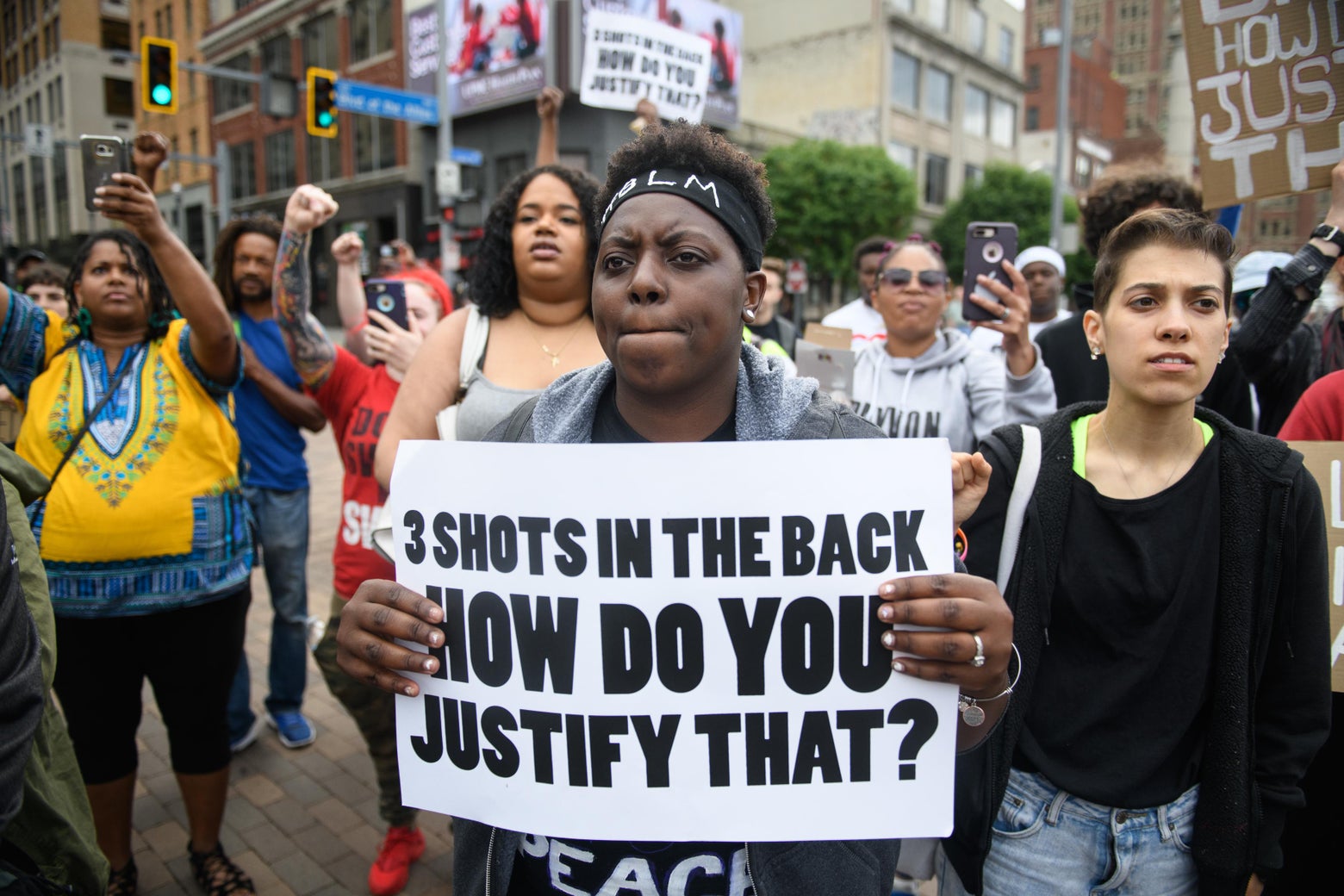 Protests break out in Pittsburgh after jury acquits white former ...