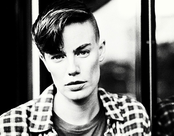 Elliott Sailors, female model, is now a male model because she cut her ...