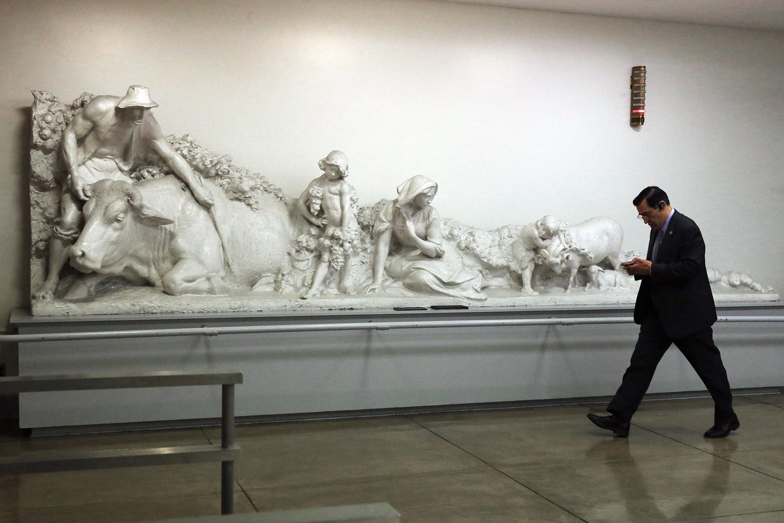 Benghazi hearing: Darrell Issa vs. Eric Holder.