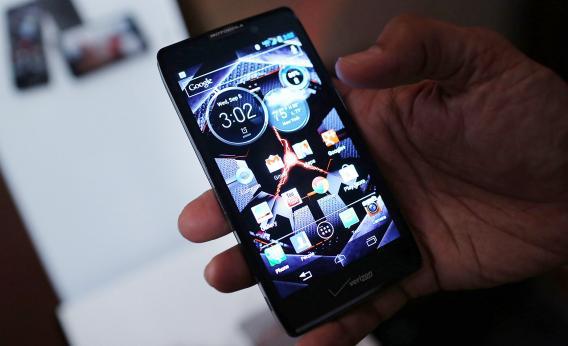 FCC: mobile broadband speed tests coming.