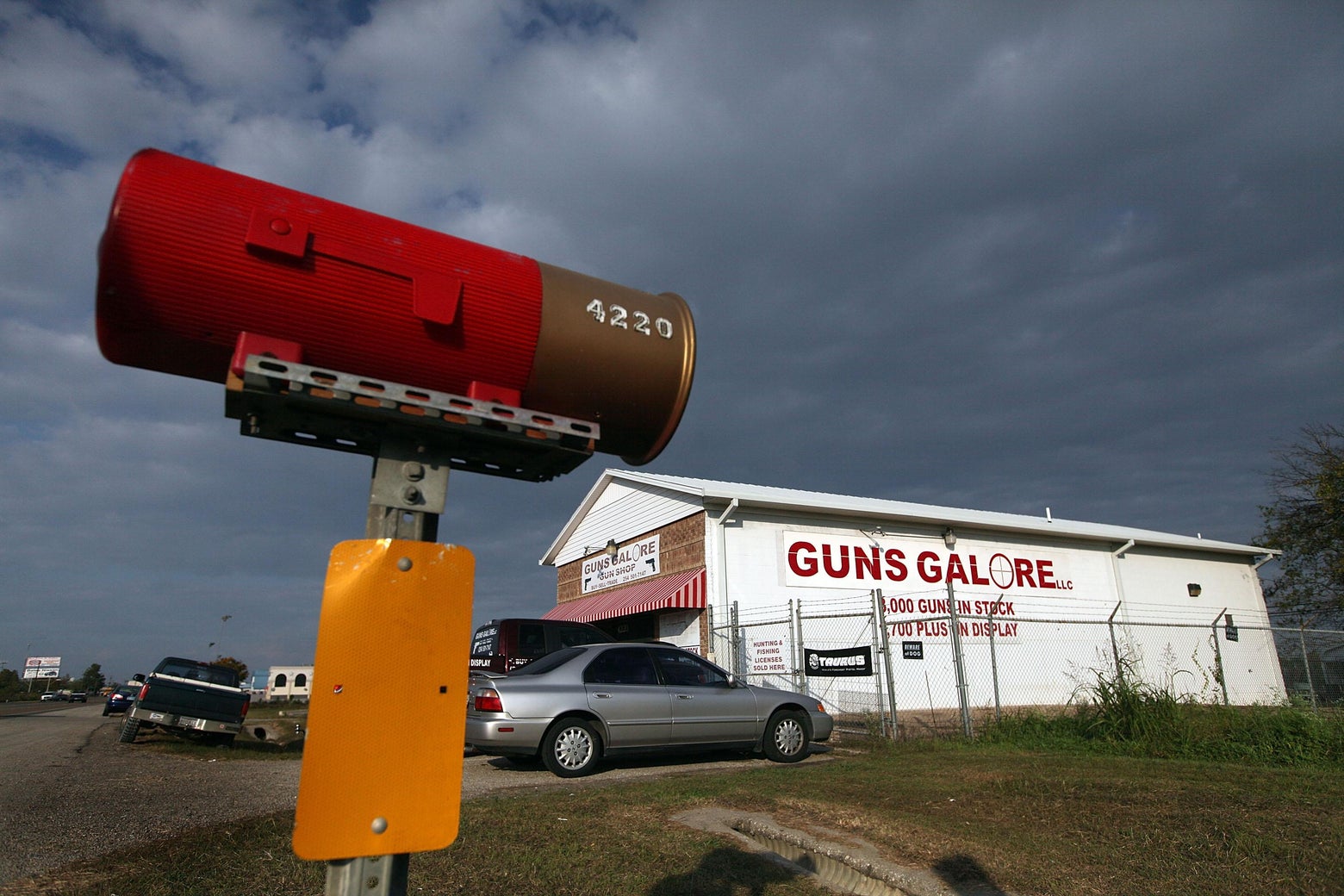 Ivan Lopez-Guns Galore: Fort Hood shooter reportedly bought gun at same ...