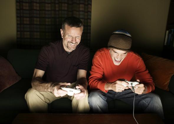 GamerGate explodes: Gaming journalists declare the gamers are over, but ...