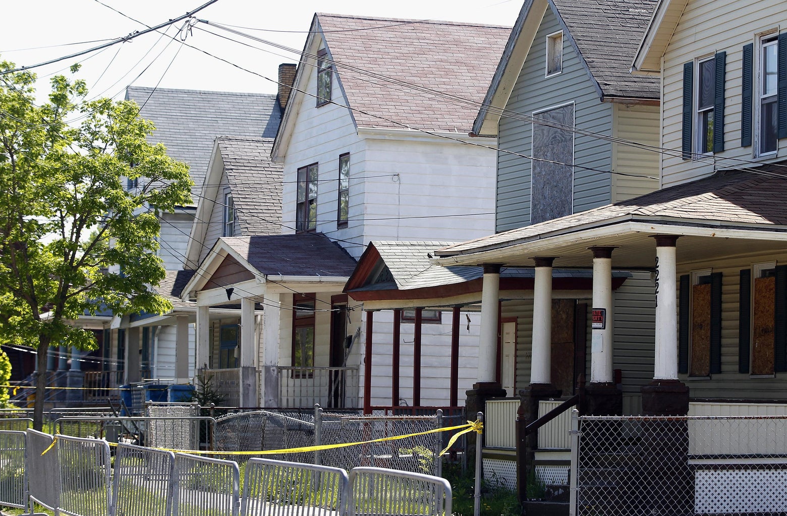 Ariel Castro house: Cleveland house where A Amanda Berry, Gina DeJesus ...