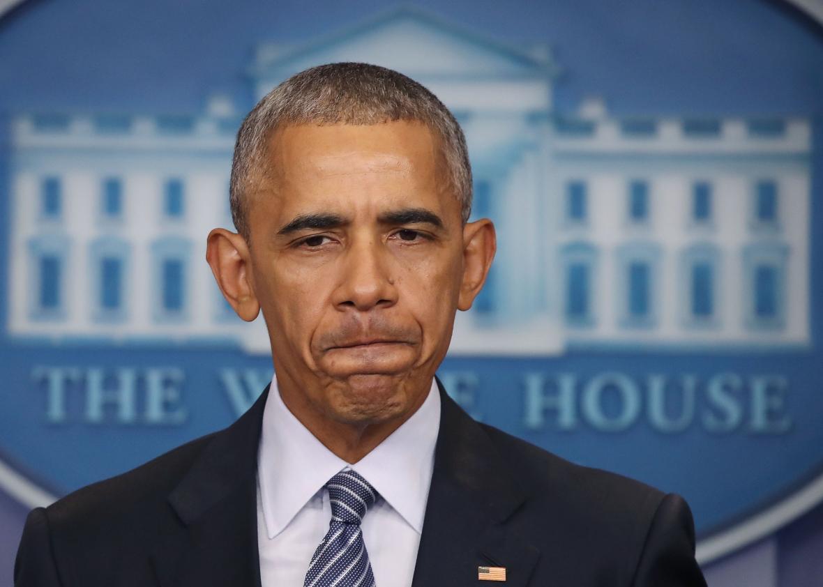 Obama spends press conference advising Trump not to dismantle Obama legacy.