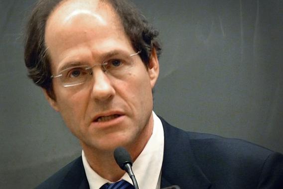 Nudge Policy Cass Sunstein On Automatic Enrollment And Food Choices