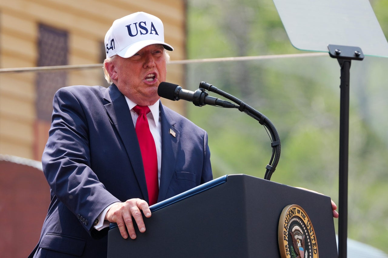 Donald Trump spy list: This may be the most bizarre order of Trump’s ...
