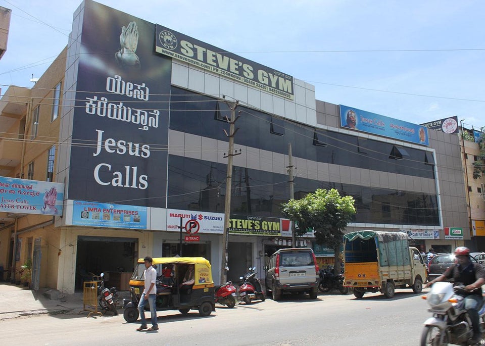 Manoj Chopra: How the strongest man in India went from male beauty ...