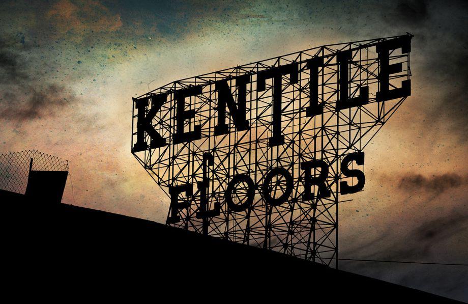 Brooklyn's iconic 1949 Kentile Floors sign is in danger of being torn down.