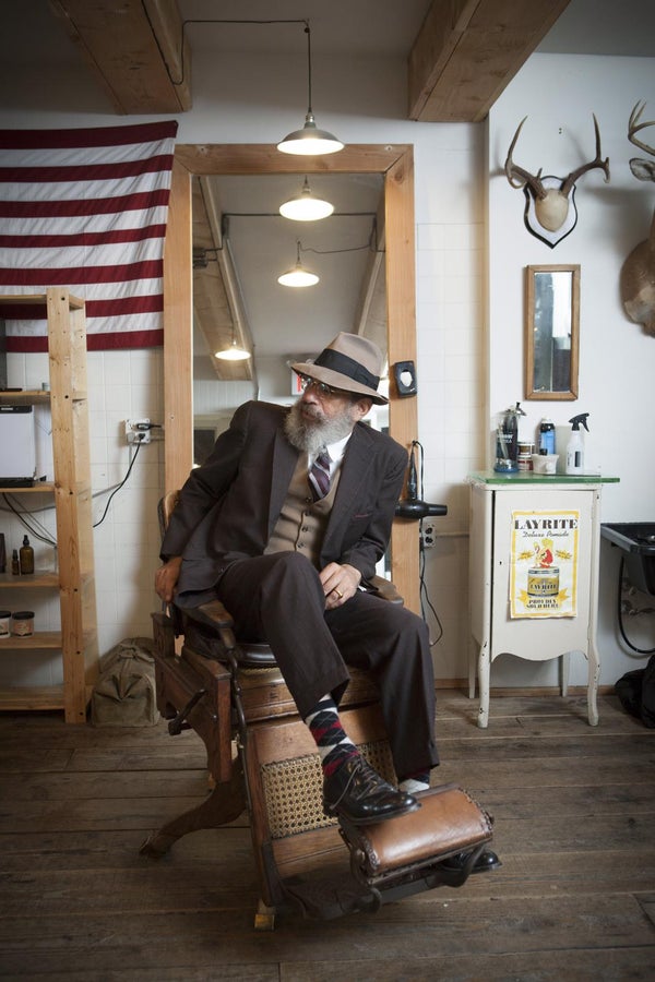 Rose Callahan photographs dandies in her book, I am Dandy: The Return ...