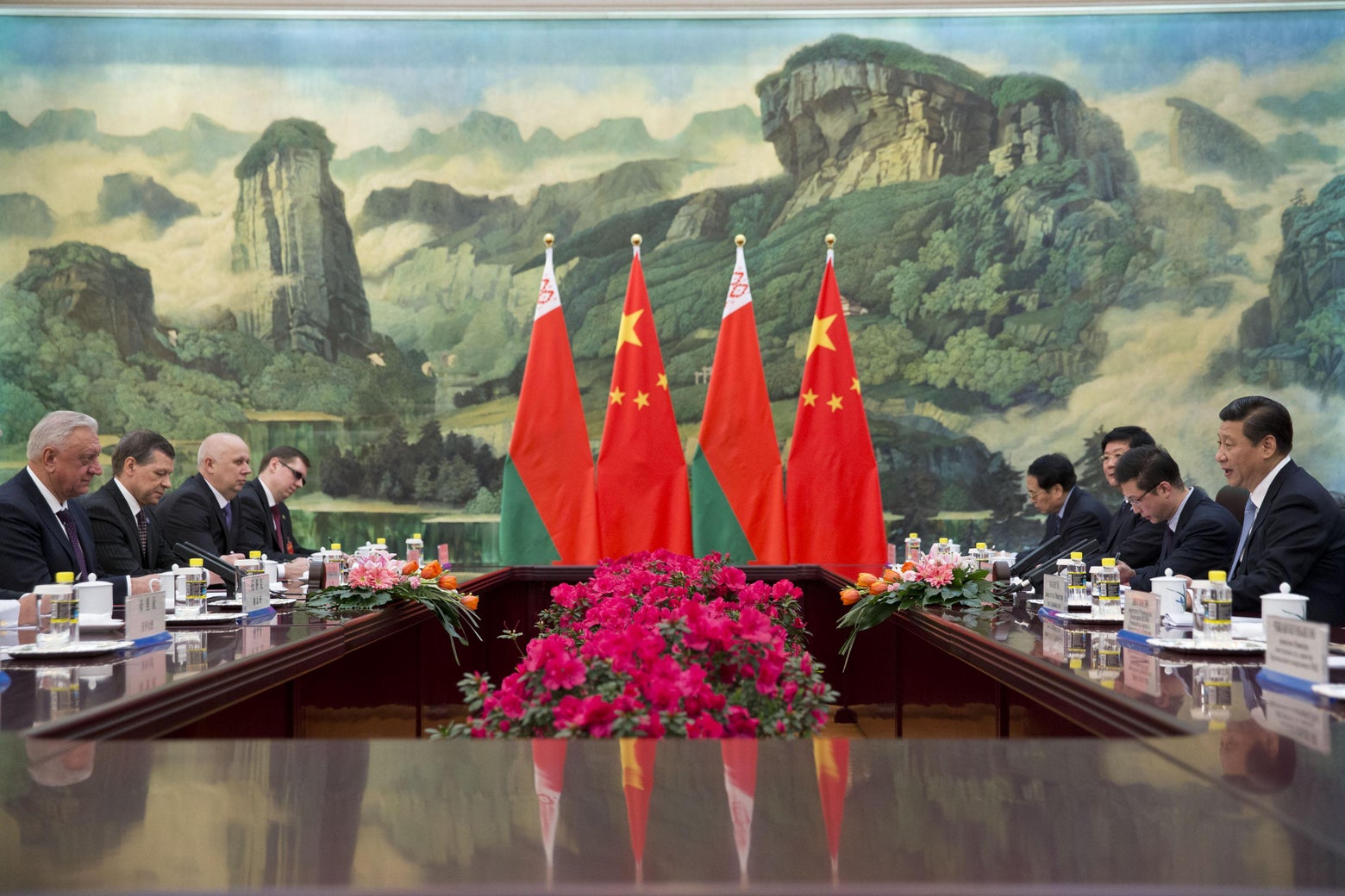 China monetary policy: It's tightening, but credit is expanding.