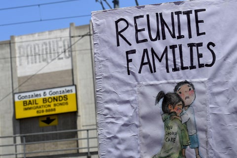 ICE deportation form: Trump is making parents choose between losing ...