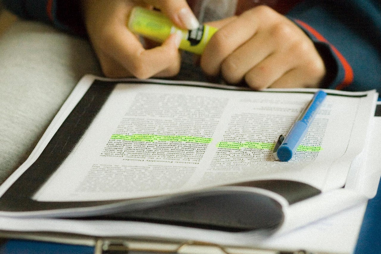 Literacy crisis in college students: Essay from a professor on students ...