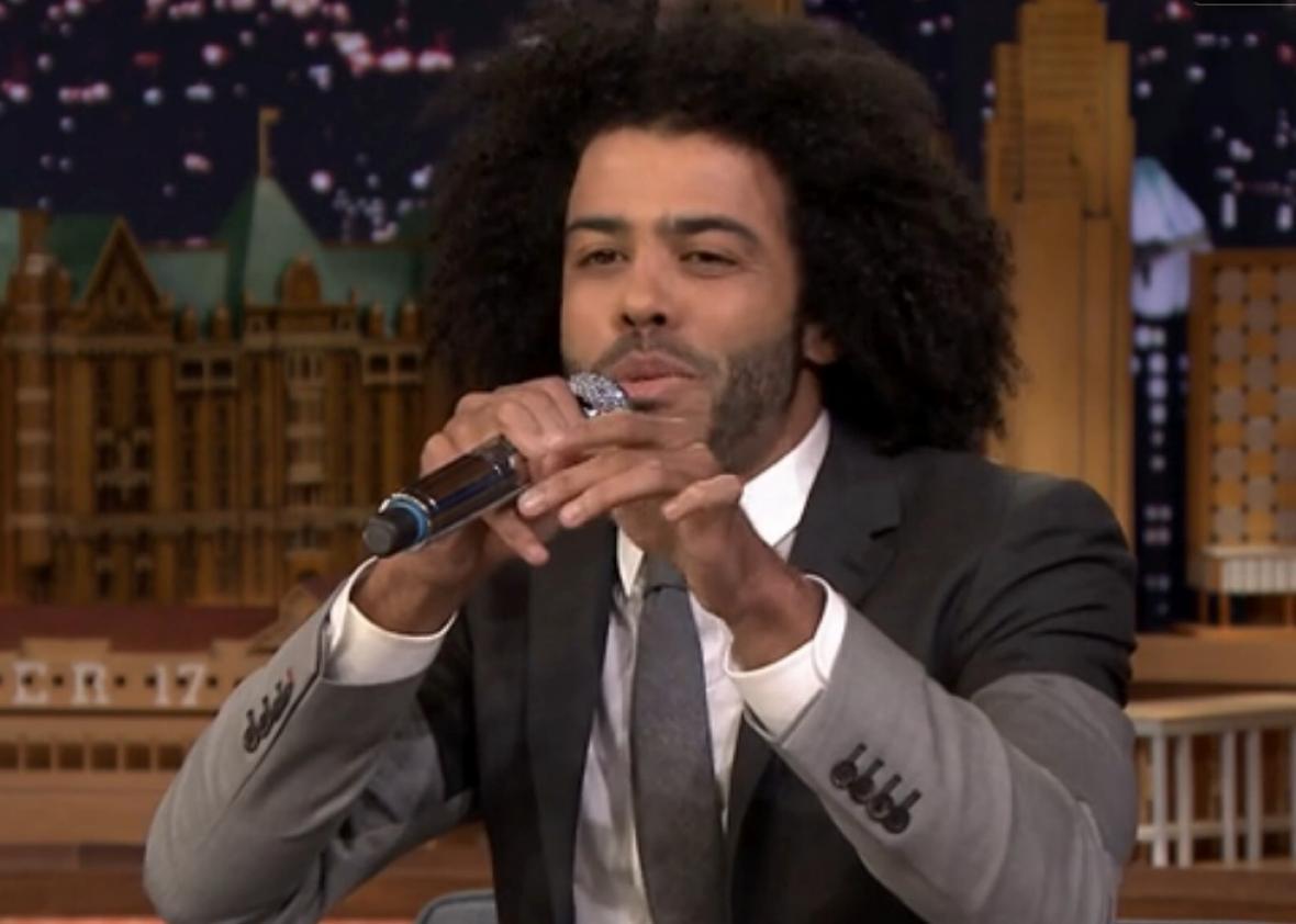 Hamilton's Daveed Diggs raps really, really fast for Jimmy Fallon on ...