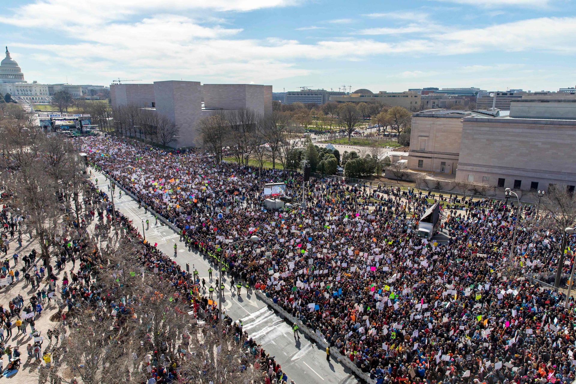 March for Our Lives: Hundreds of thousands take part in hundreds of gun ...