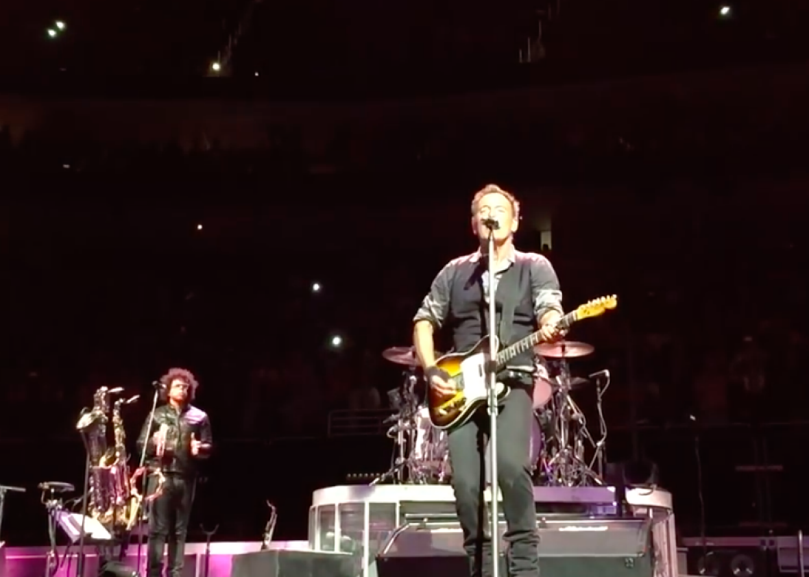 Bruce Springsteen and the E Street band cover David Bowie’s “Rebel ...