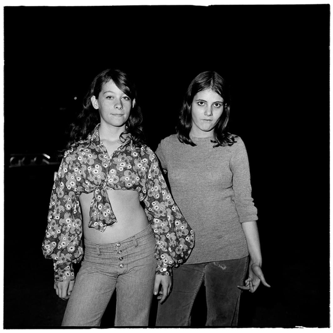 Bill Yates photographs Florida teenagers at the Sweetheart Roller ...