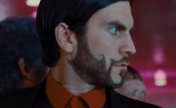 Seneca’s beard in The Hunger Games: Beardbomb your favorite photos with ...