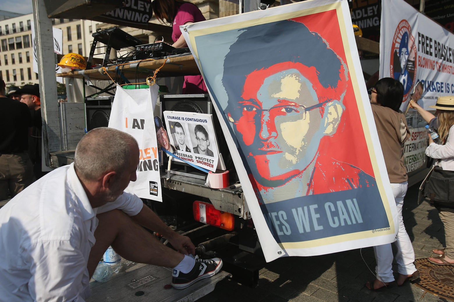 Barton Gellman-John DeLong: White House tries to rewrite an entire NSA ...