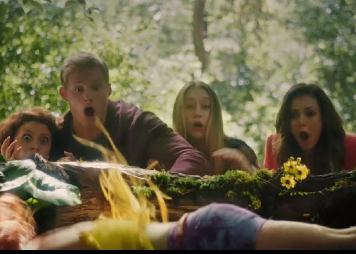 The Final Girls trailer, starring Taissa Farmiga and Malin Akerman ...