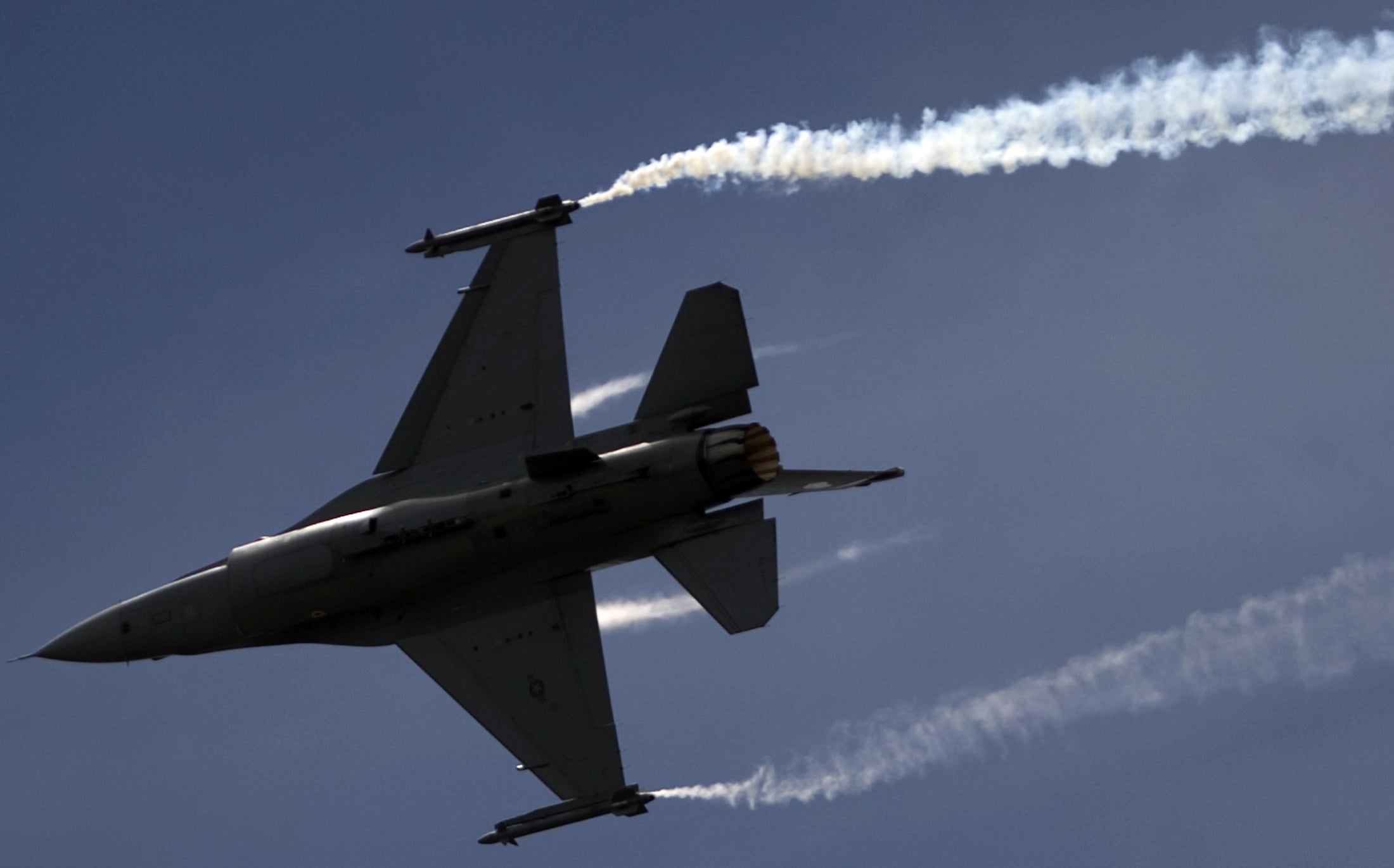 How Do Fighter Pilots Typically Earn Their Call Signs?