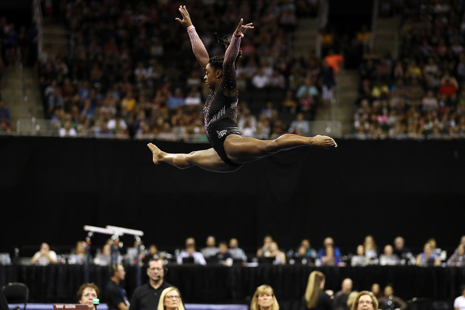 Simone Biles wins U.S. Gymnastics title, does a triple double in floor ...