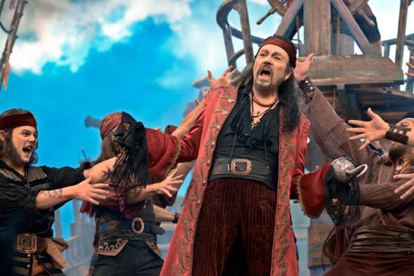 Peter Pan Live! on NBC, starring Allison Williams and Christopher ...