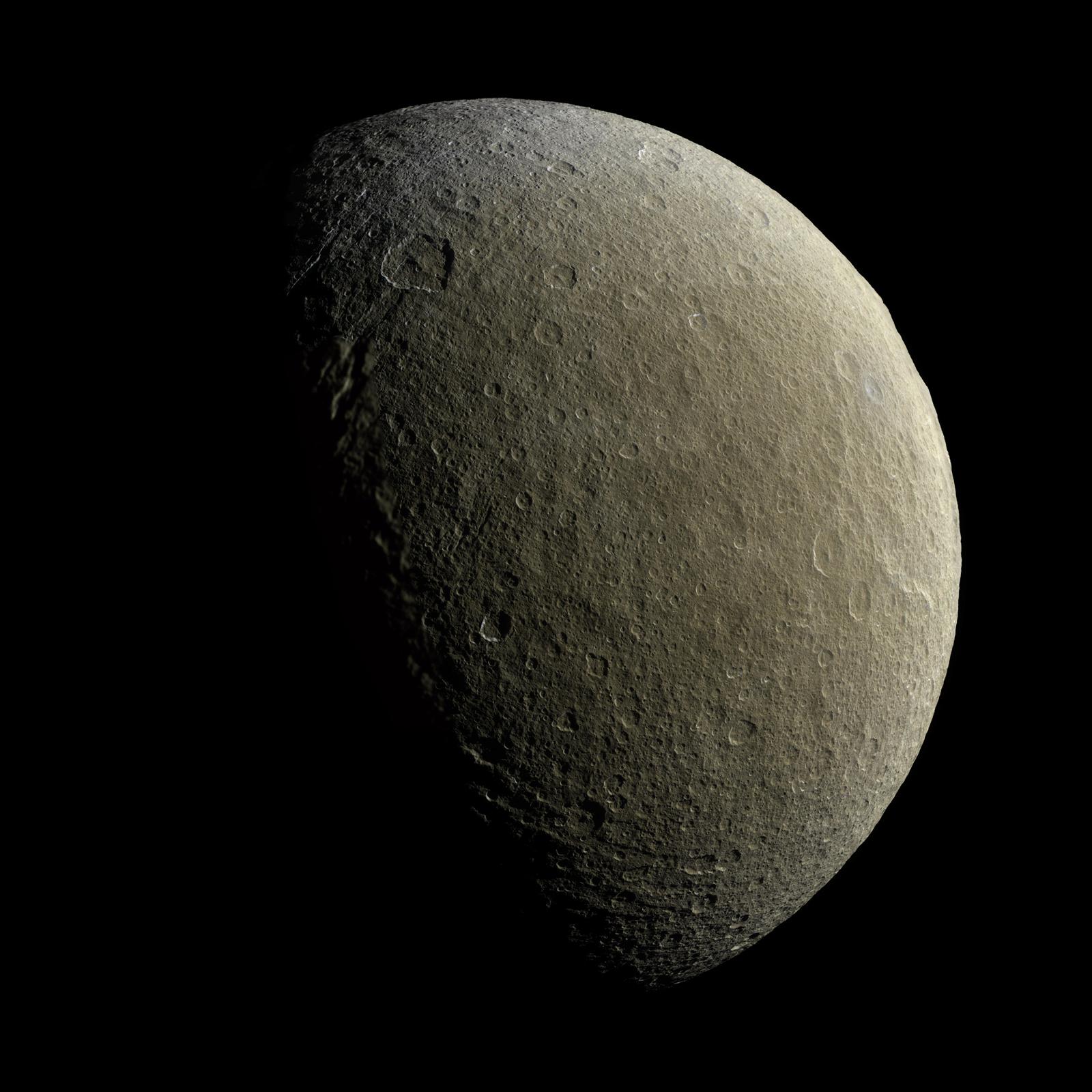 Cassini: New images of Rhea.