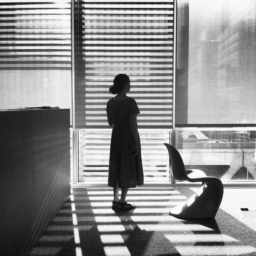 Kathy Ryan photographs the New York Times building in her book, Office ...