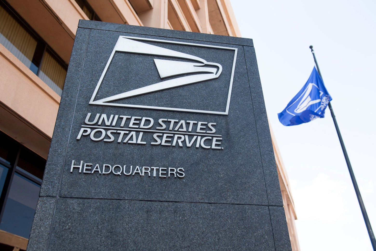 Louis DeJoy's appointment as postmaster general looks even sketchier now.