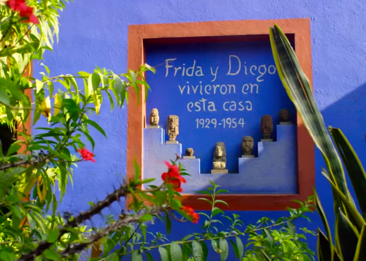 A tour of Frida Kahlo’s house, Casa Azul (VIDEO).