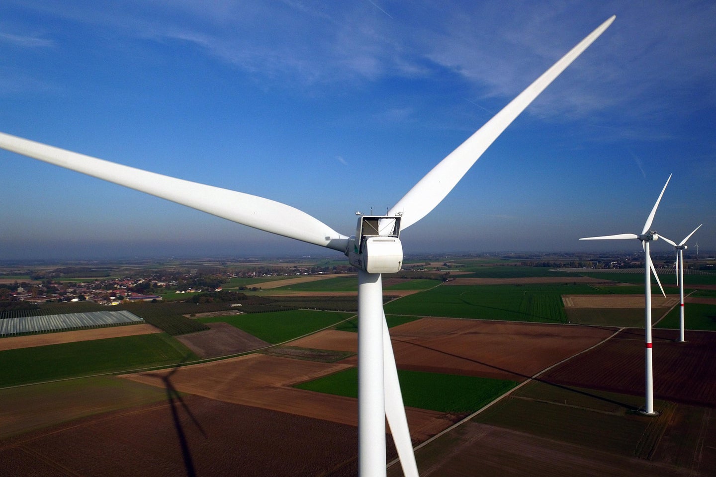 Fact-checking Trump’s rant against windmills, fumes, and eagle deaths.