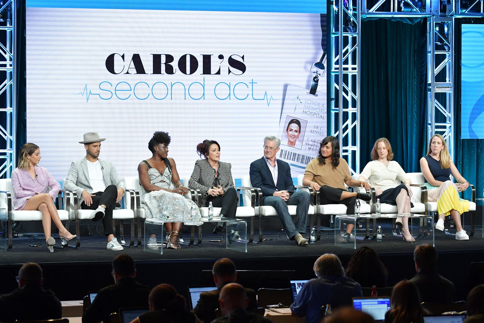 Cbs Sitcom Carols Second Act Loses Two Writers In The Aftermath Of A