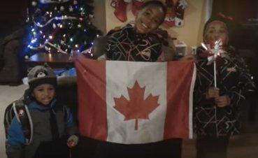 Canadian children welcome Syrian refugees, make you have feelings.
