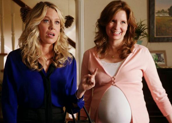 Playing House and the trouble with female friendships on TV.