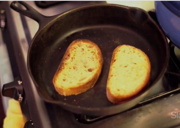 Toast trend: How to make artisanal toast in a cast-iron skillet.