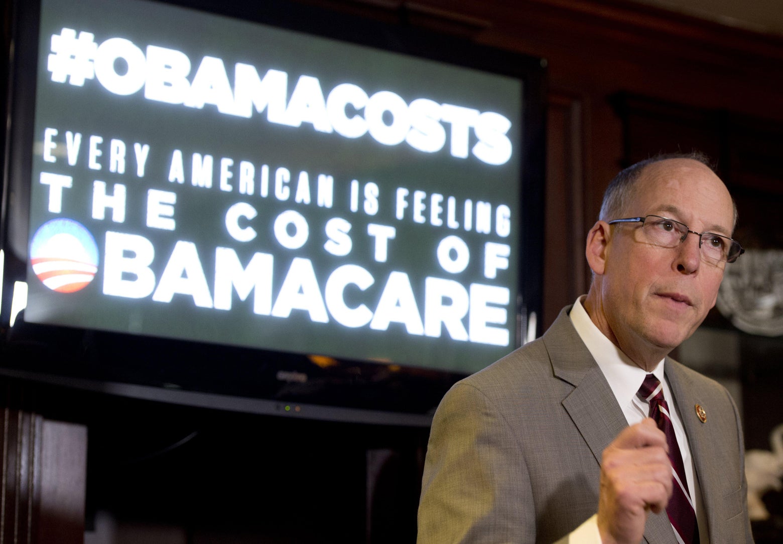 Obamacare work incentives: Two ways in which work becomes less likely.