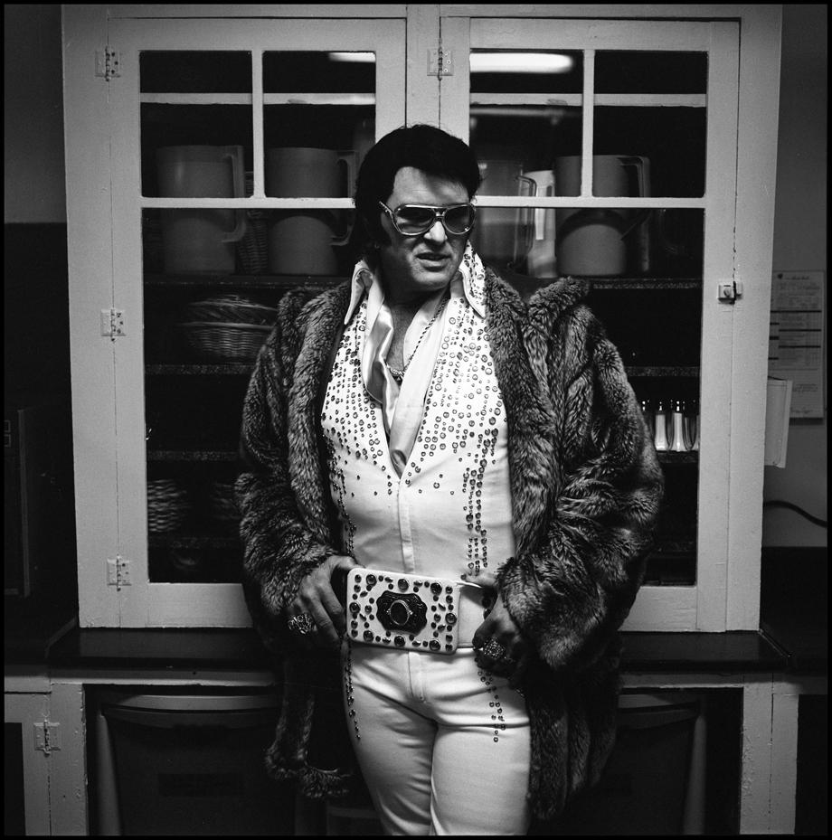 Michael Dvorak photographs Elvis tribute artists in his series, “Long ...