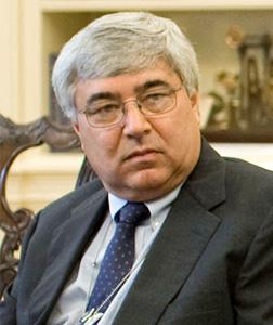 The Washington Post and New York Times pour sugar all over Pete Rouse.