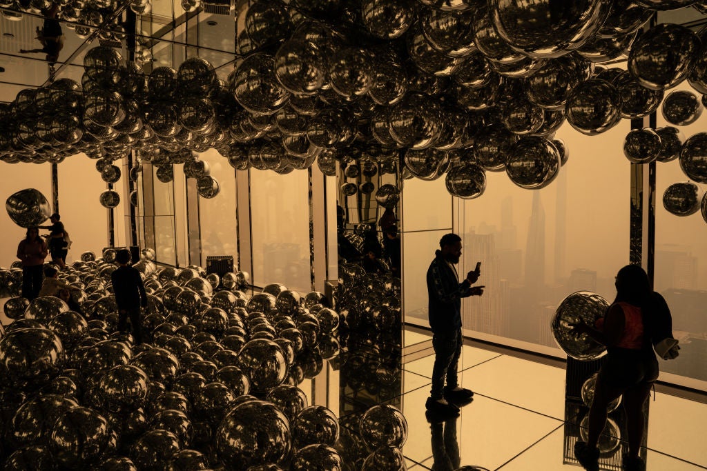 New York orange sky photos: Eerie haze suggests end of world will at ...