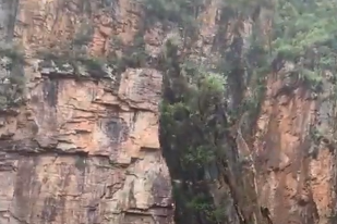Video shows huge wall of rock collapse on boaters in Brazil, killing at ...