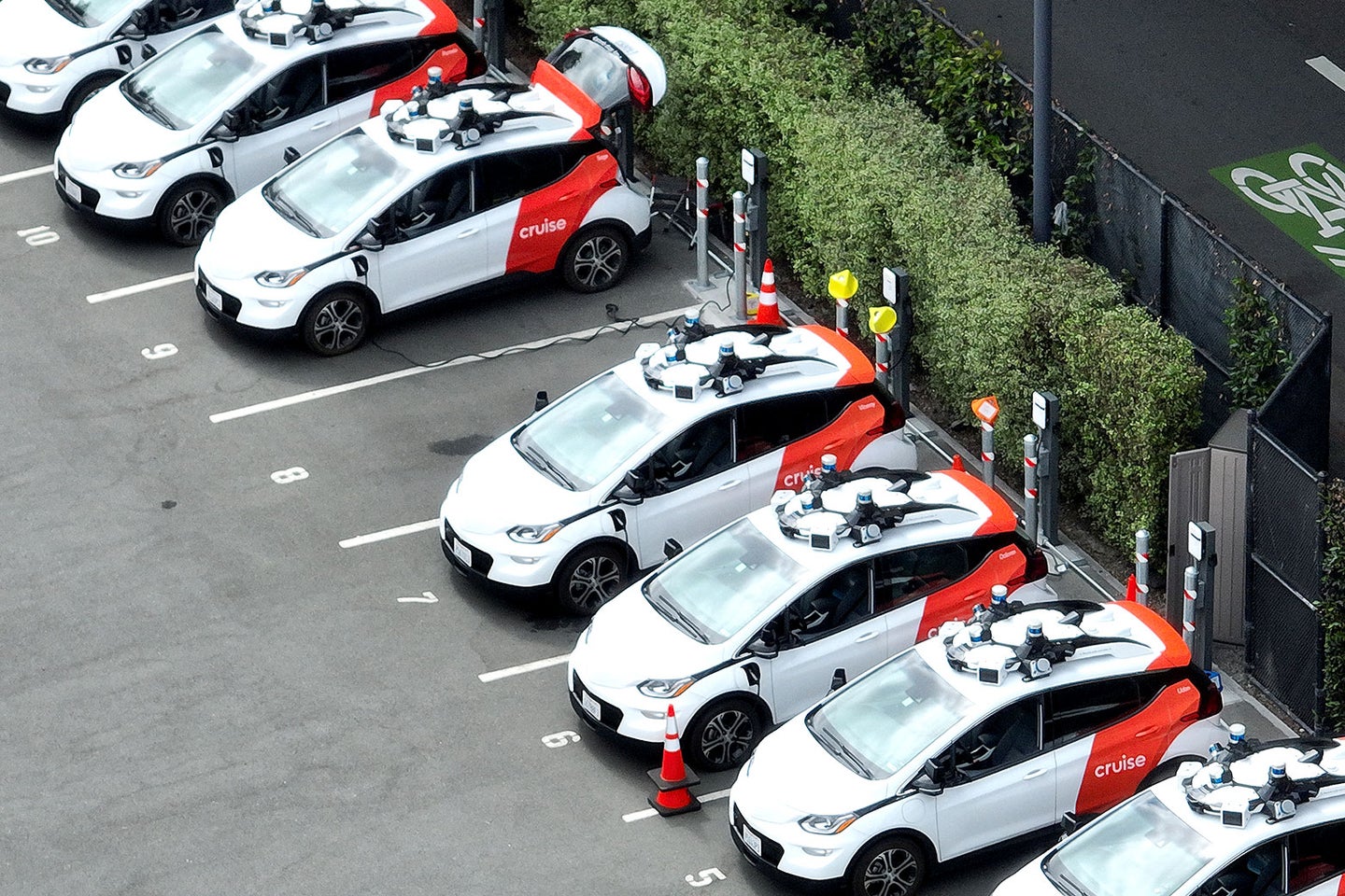 Cruise autonomous taxis are coming to Los Angeles. Everywhere could be ...