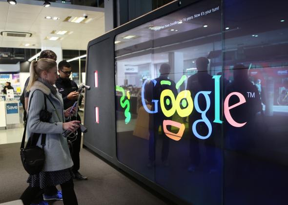 Google opens first physical store: Online shopping is moving offline.