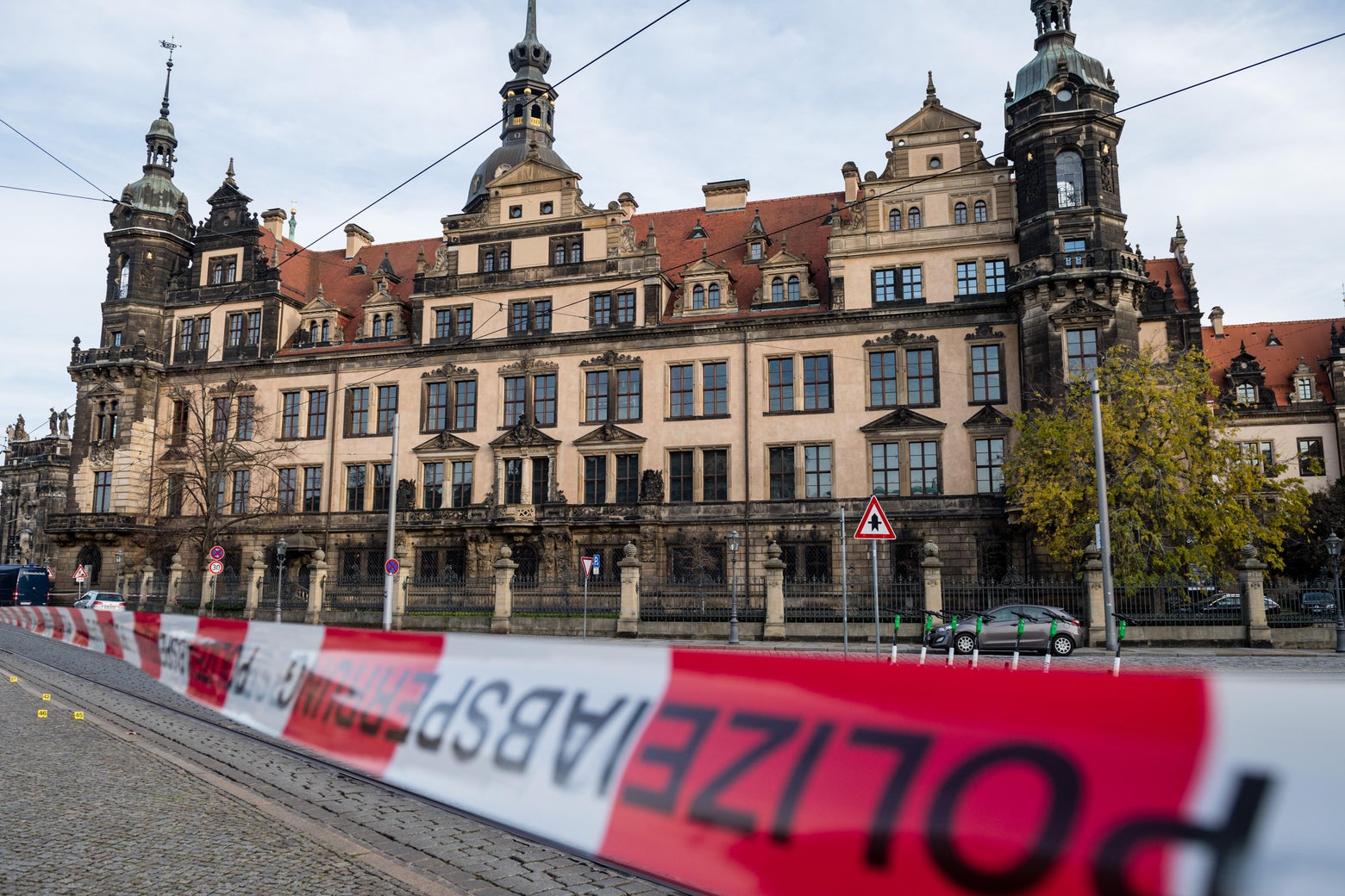 Thieves pull audacious billion-dollar treasure heist in downtown German ...