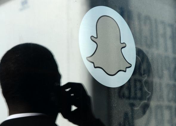 Snaps are allegedly leaking from third party Snapchat service Snapsaved.
